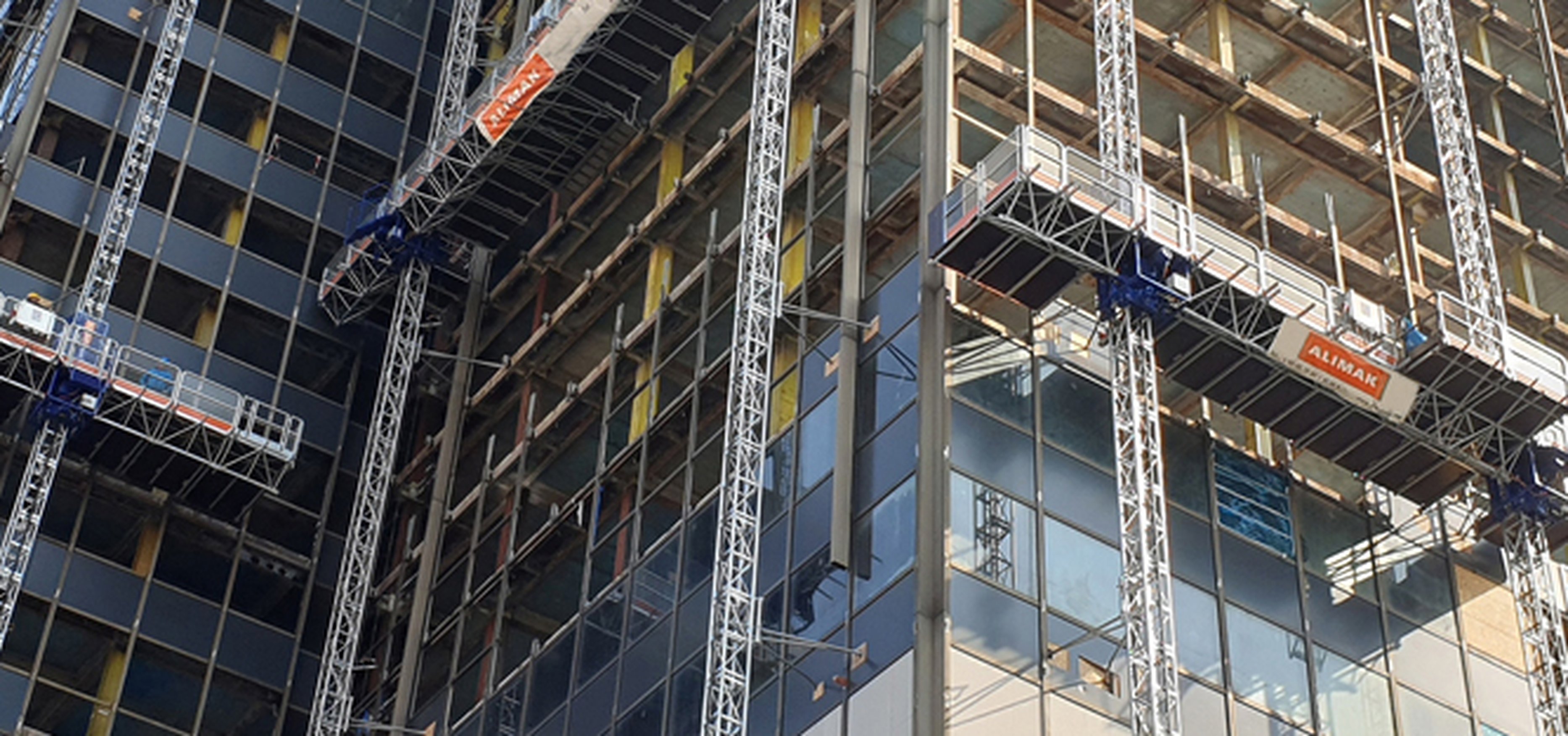 Mast climbing platforms for enhanced efficiency and flexibility - Alimak